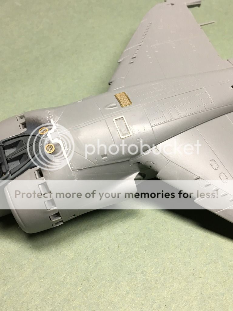 Kinetic Sea Harrier FRS.1 - Page 1 - International Scale Modeller